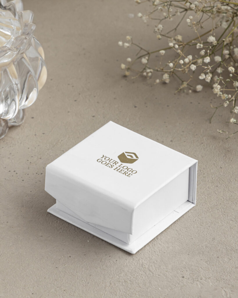 Magnetic Flap Box – Dibiaa